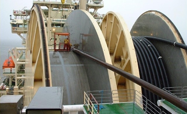 Clad linepipe plates