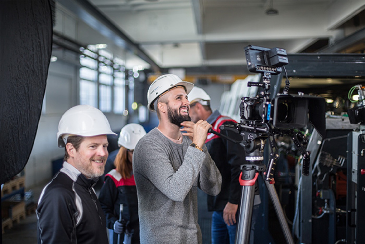 Behind the scenes: Performance in Wire – the new image video of ...